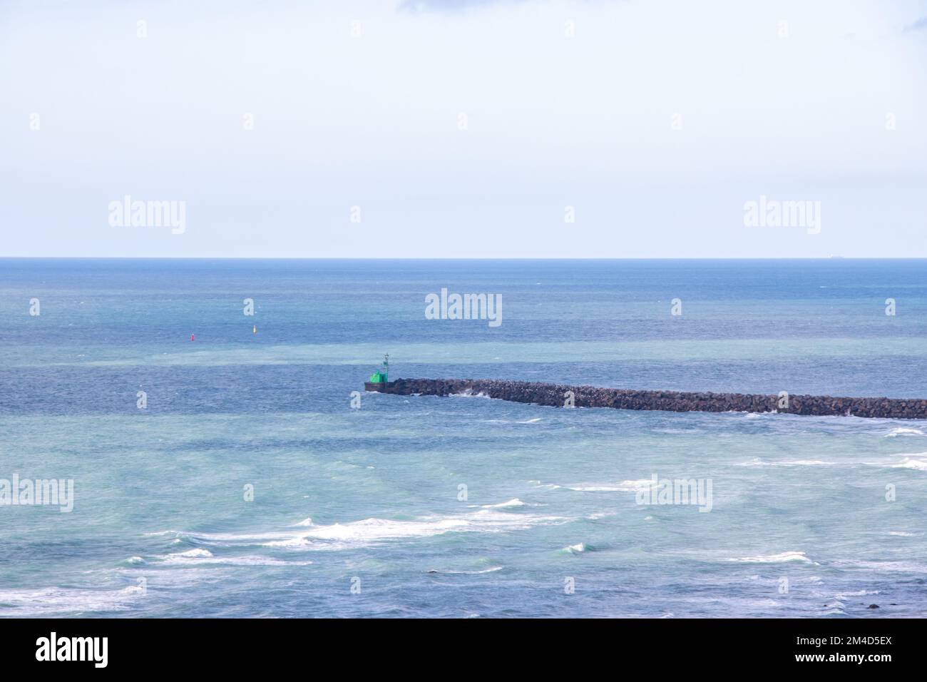 Blue ocean with waves hi-res stock photography and images - Alamy
