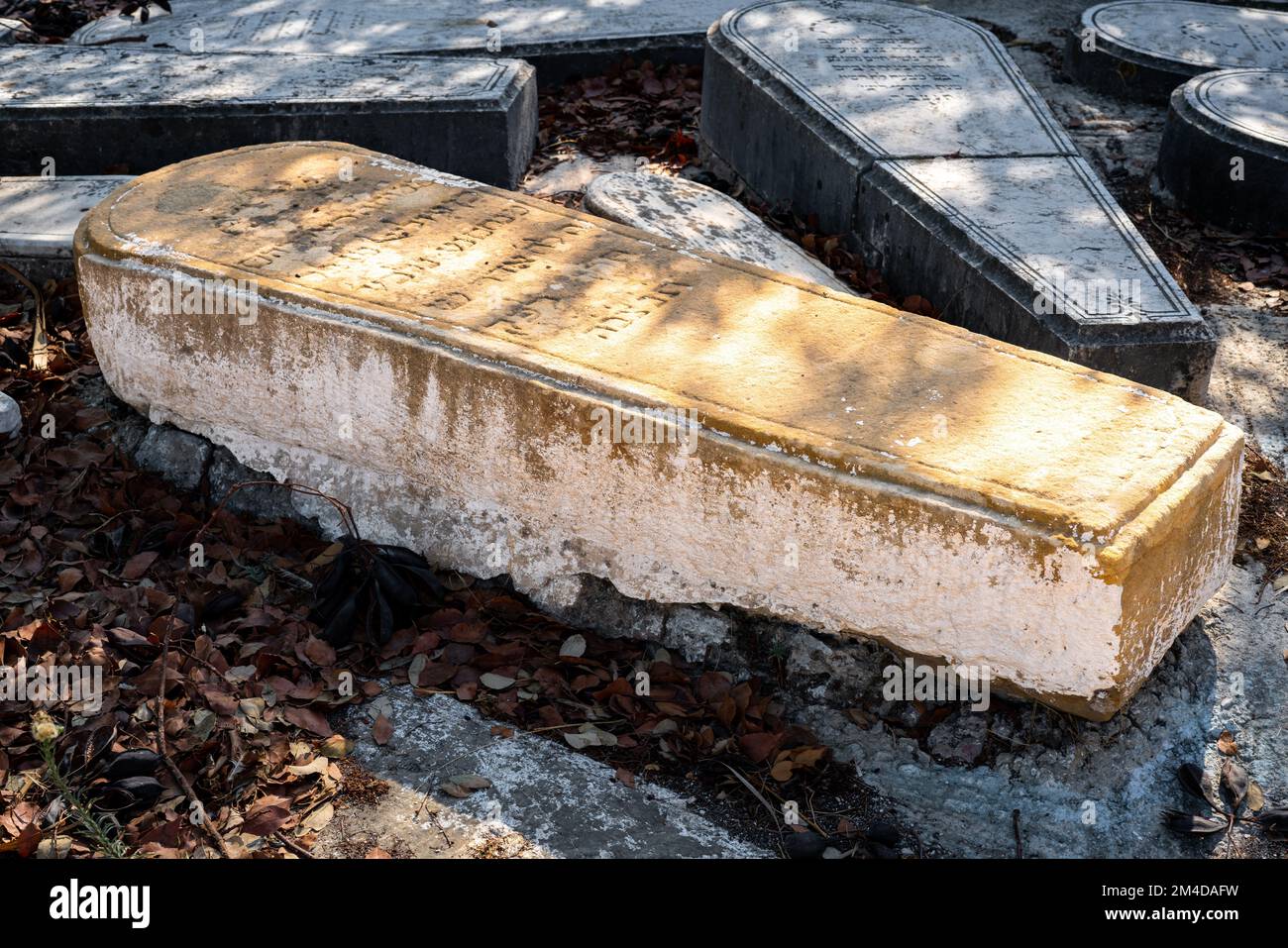Oldest jewish grave hi-res stock photography and images - Alamy