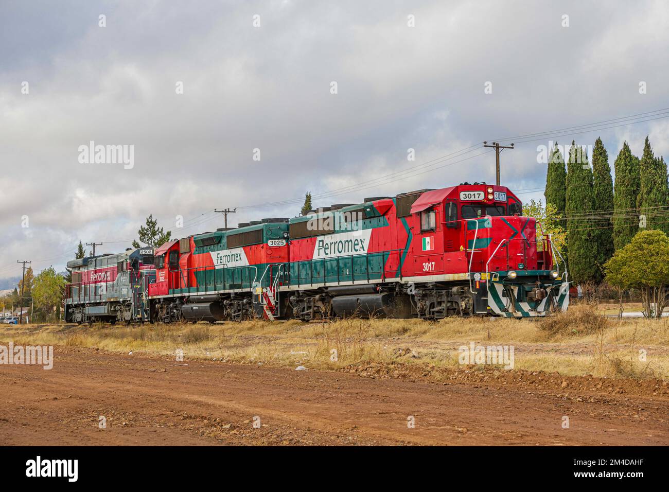 Ferromex train as it passes through Cananea, Mexico. (Photo by Norte ...