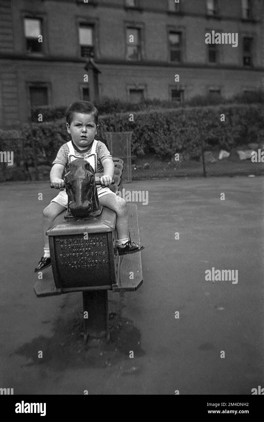 City negative Black and White Stock Photos & Images - Alamy