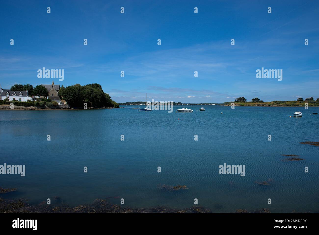 view of the bay of the Etel river (Ria d'Etel) Brittany, Morbihan Stock ...