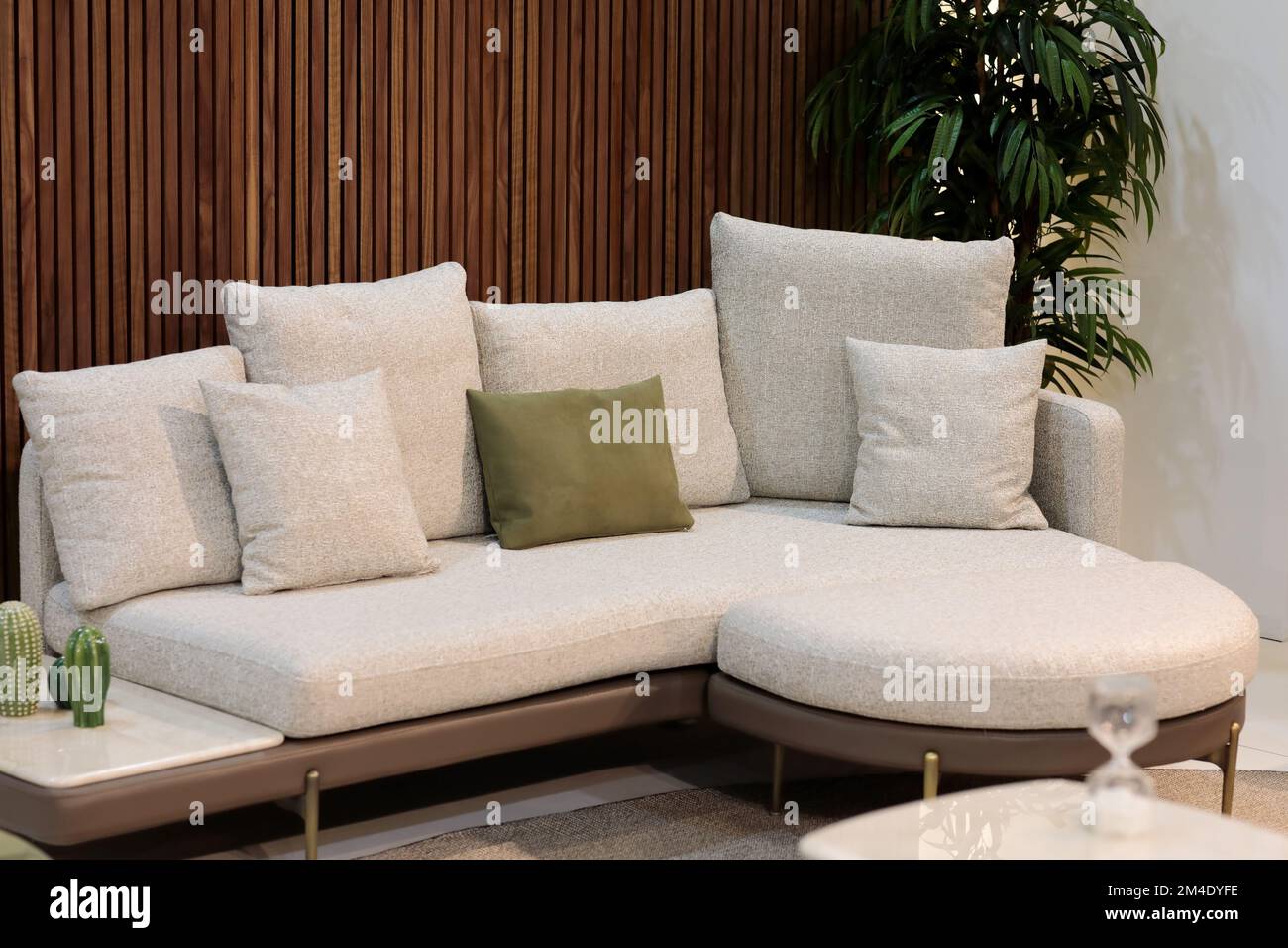 Room layout hi-res stock photography and images - Alamy