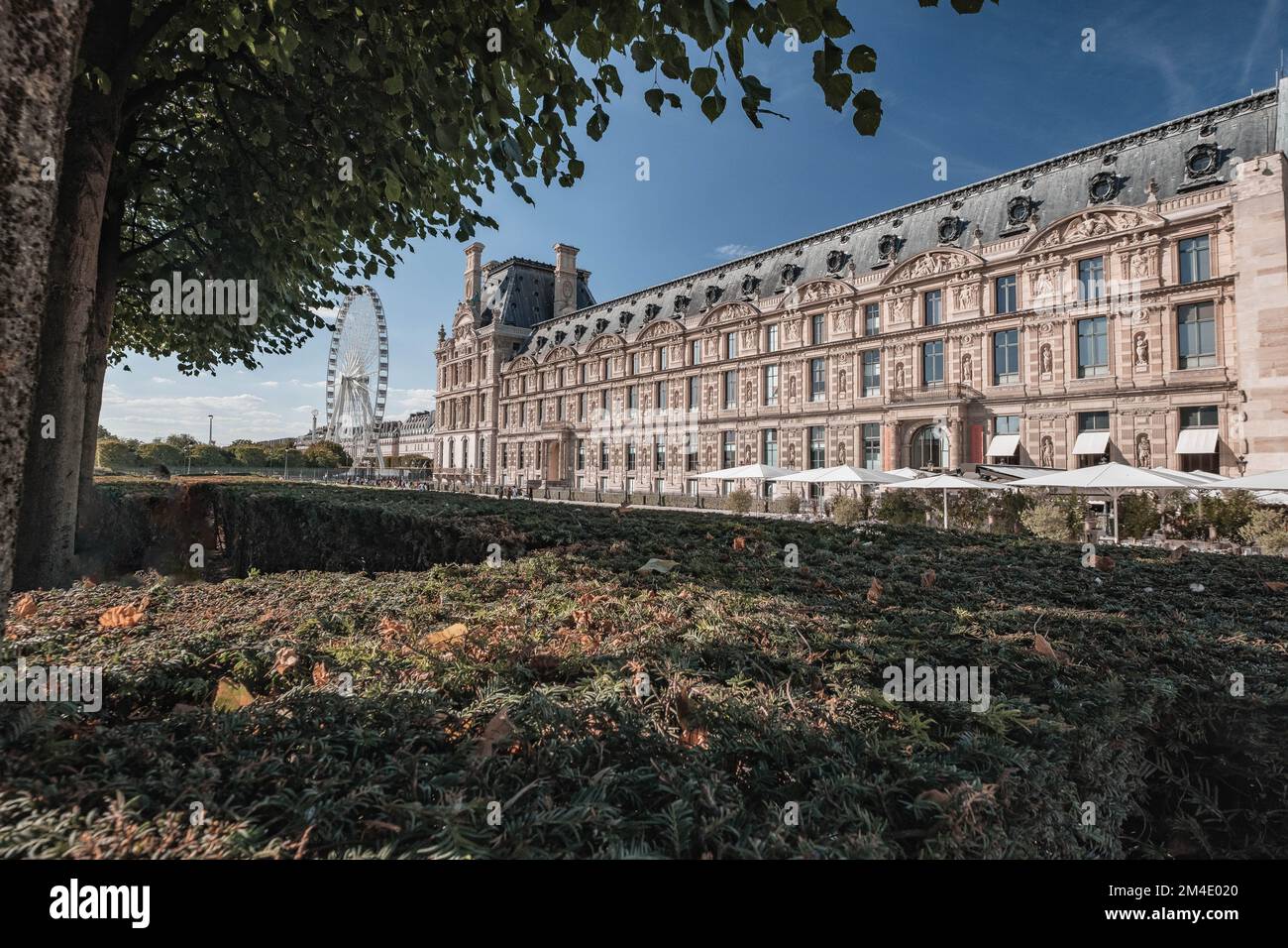 At the tuileries palace hi-res stock photography and images - Alamy
