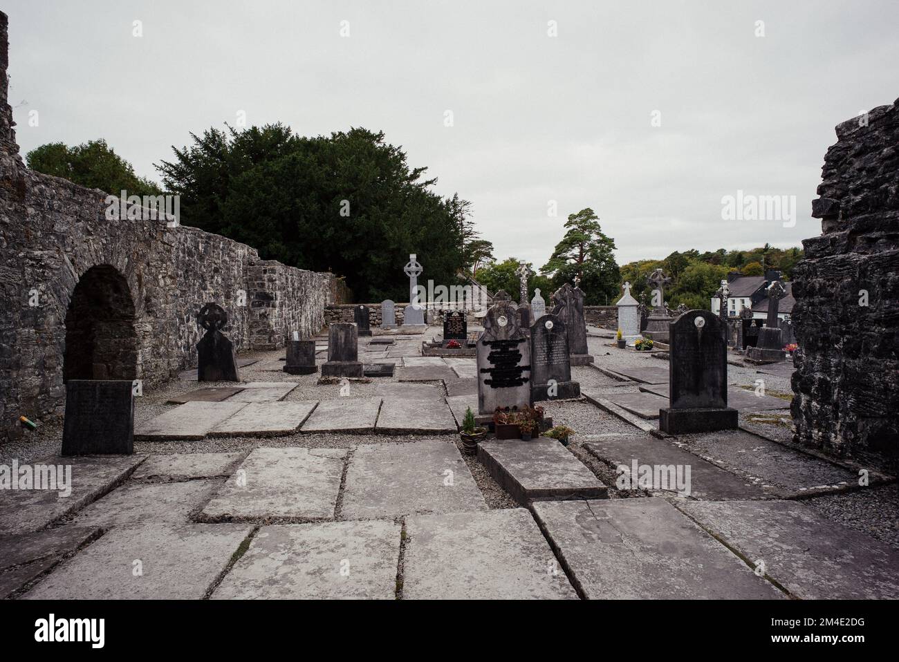 Royal abbey cong hi-res stock photography and images - Alamy