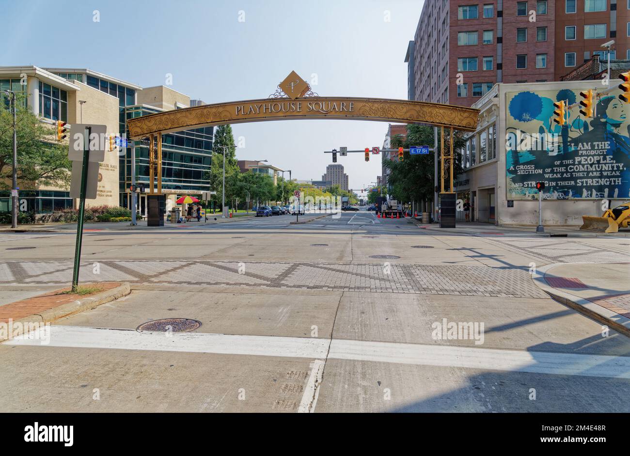 Gateway Arches welcome visitors to Cleveland's Playhouse Square ...