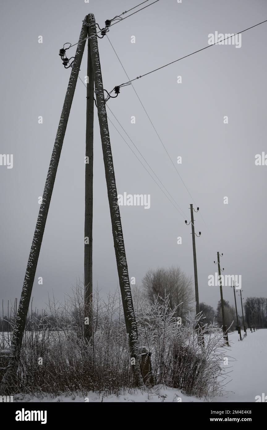 High voltage wires in snow hi-res stock photography and images - Alamy
