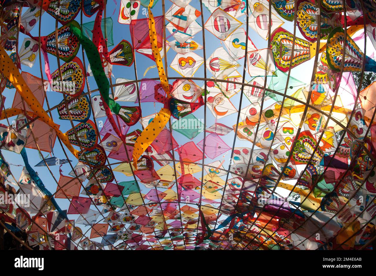 Kite paper texture hi-res stock photography and images - Alamy