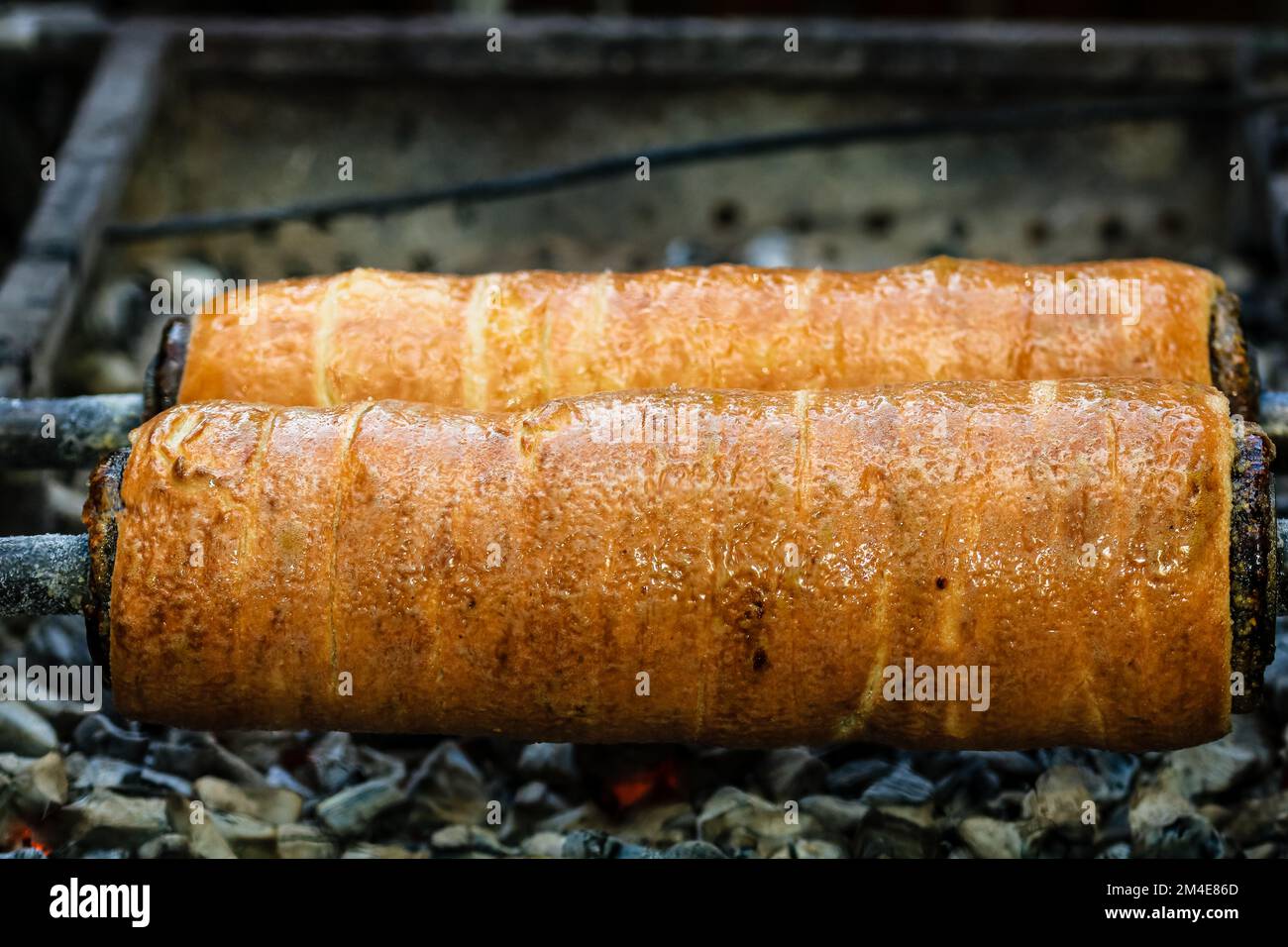 Kurtos Kolacs (Kürtőskalács). Traditional Hungarian cake, baked with ...
