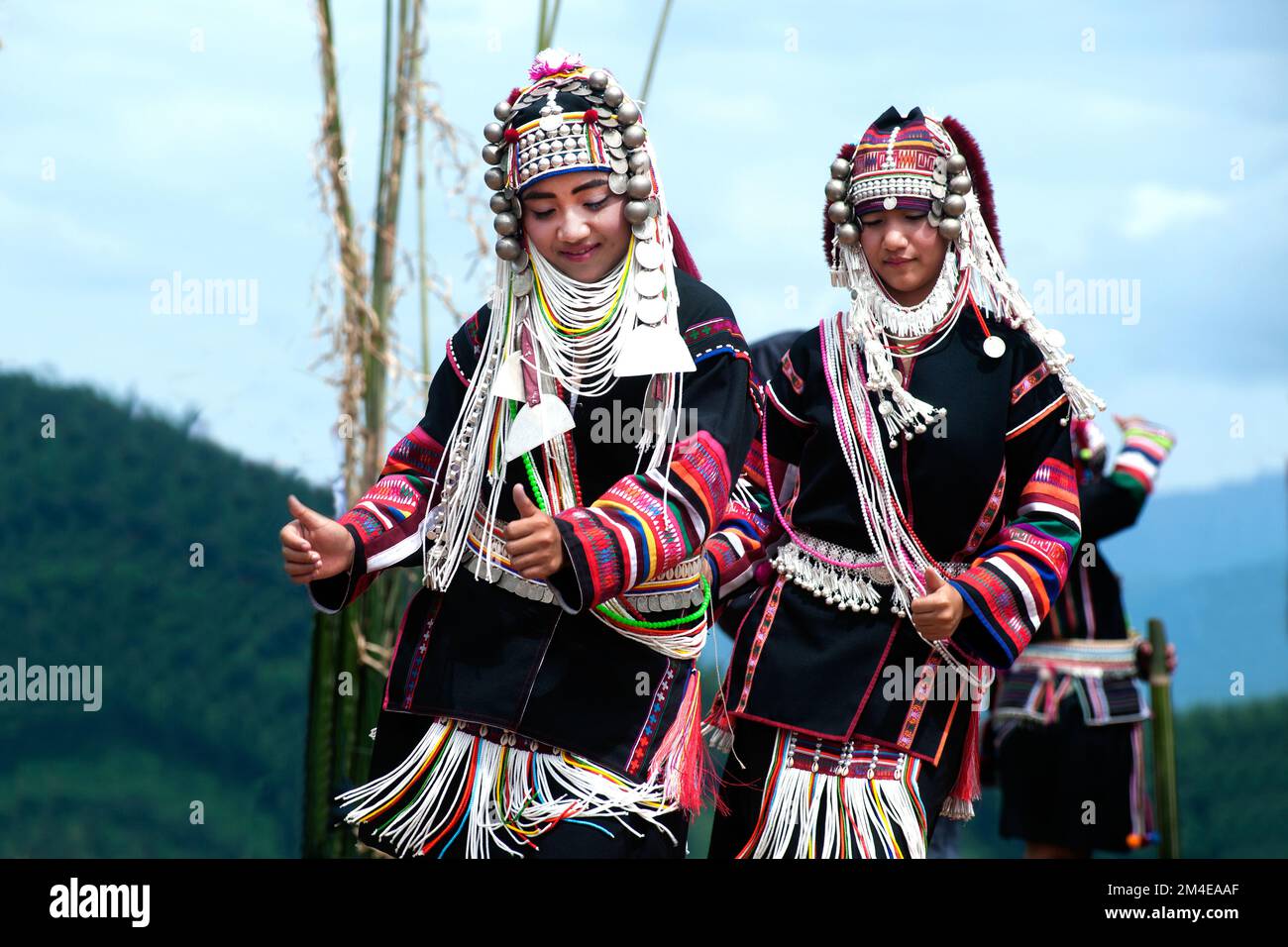 Traditional dance of Akha hill tribe minority in swing festival ...