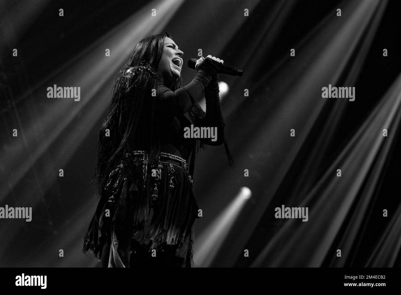 LONDON, ENGLAND: Within Temptation and Evanescence co-headline ...