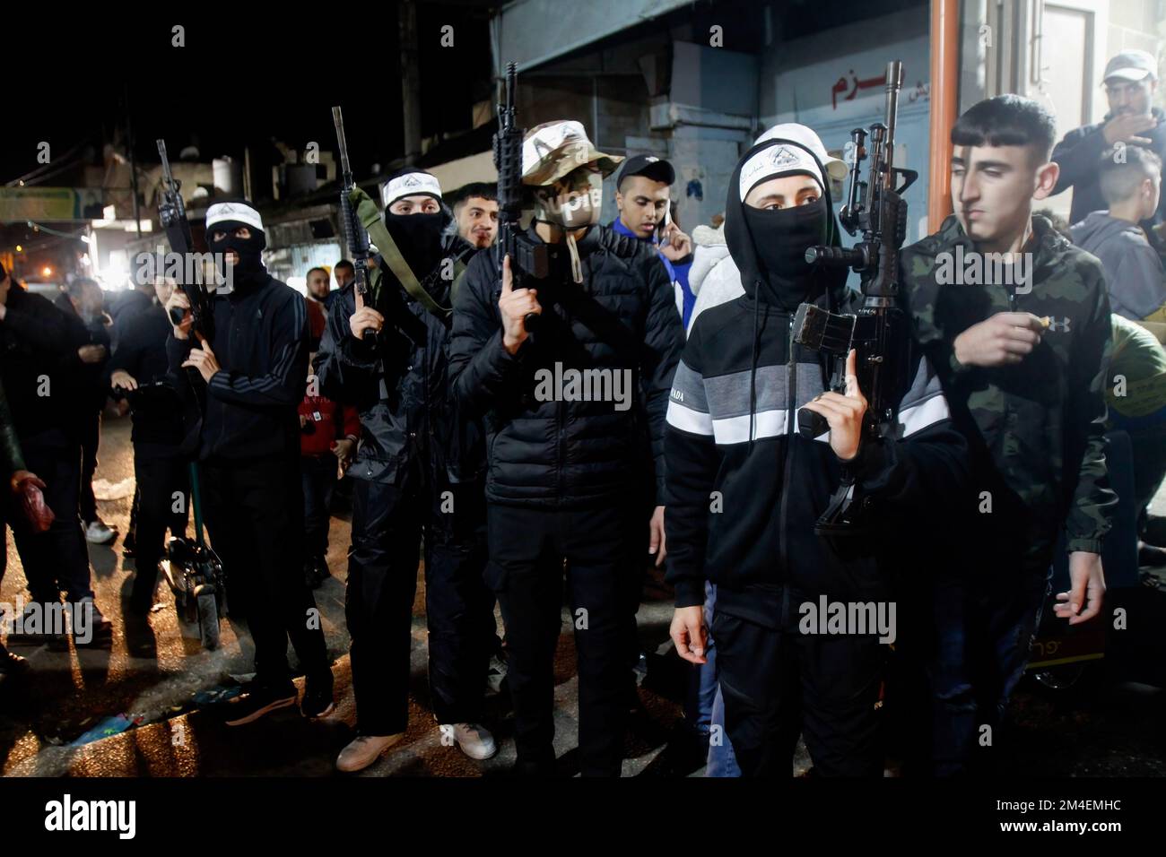 Nablus, Palestine. 20th Dec, 2022. Palestinian gunmen from the Al-Aqsa ...