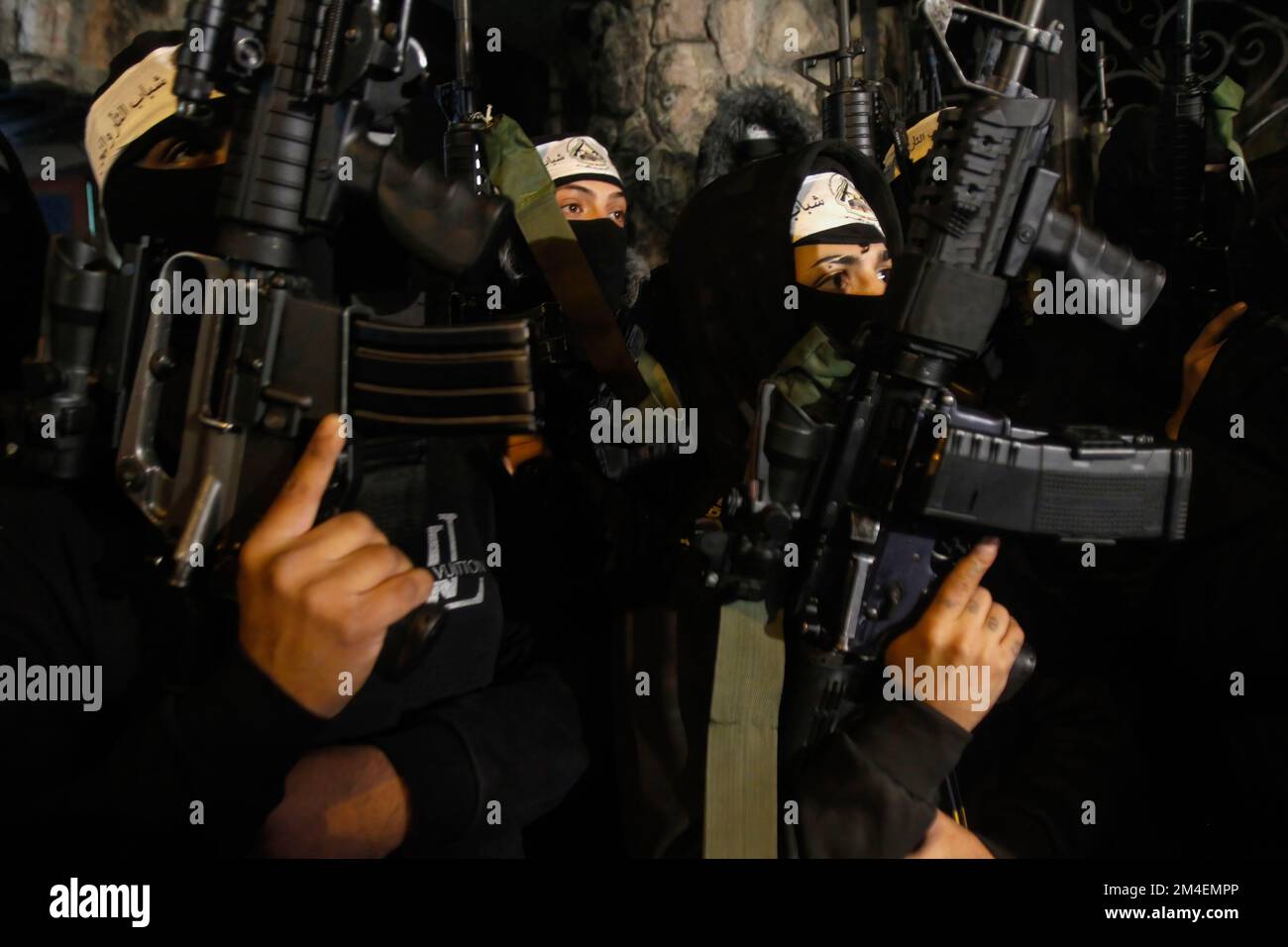Nablus, Palestine. 20th Dec, 2022. Palestinian gunmen from the Al-Aqsa ...