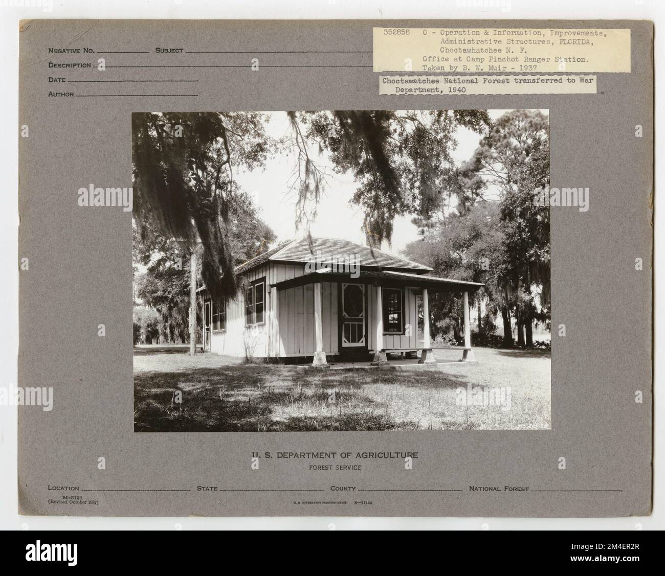 Administrative Structures - Florida. Photographs Relating to National ...