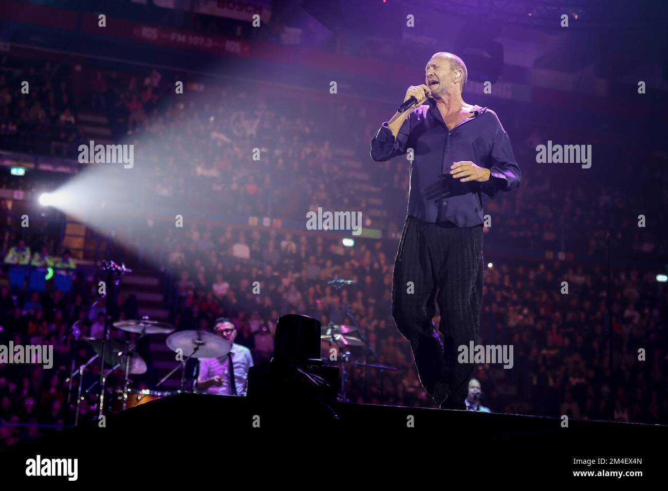 Assago, Italy. 20th Dec, 2022. Biagio Antonacci performs live on stage ...