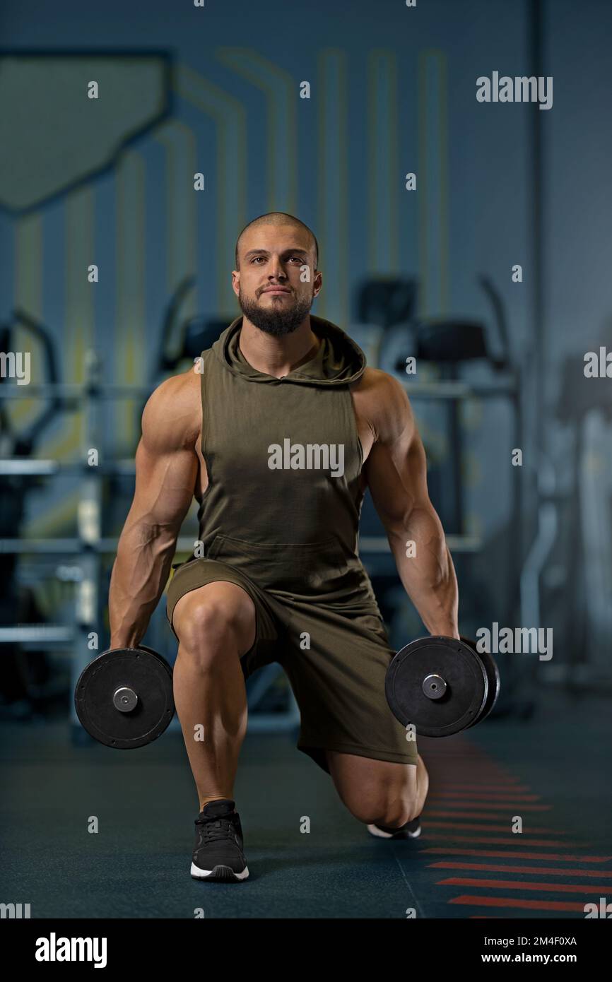 Male athlete doing lunges in hi-res stock photography and images - Alamy