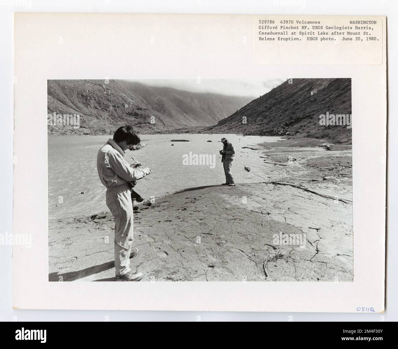 Volcanoes - After Mount St. Helens Eruption - Washington. Photographs ...
