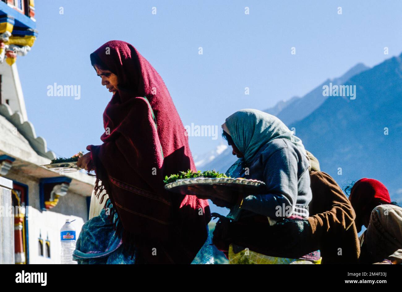 Badri Narayan, the temple of Badrinath, attracts hundredthousands of ...