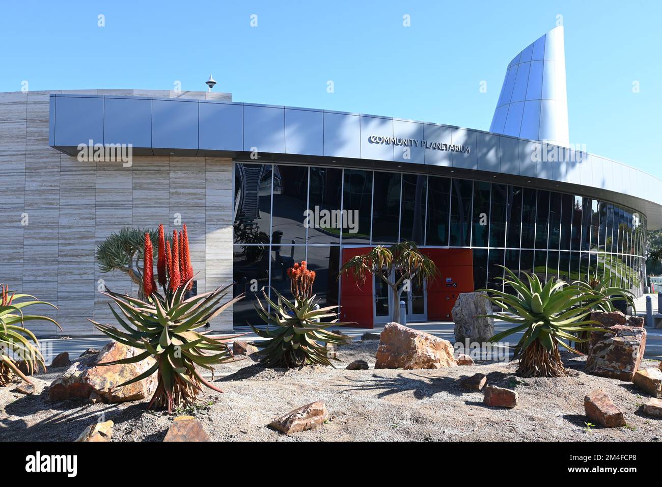 COSTA MESA, CALIFORNIA - 19 DEC 2022: The Community Planetarium ...