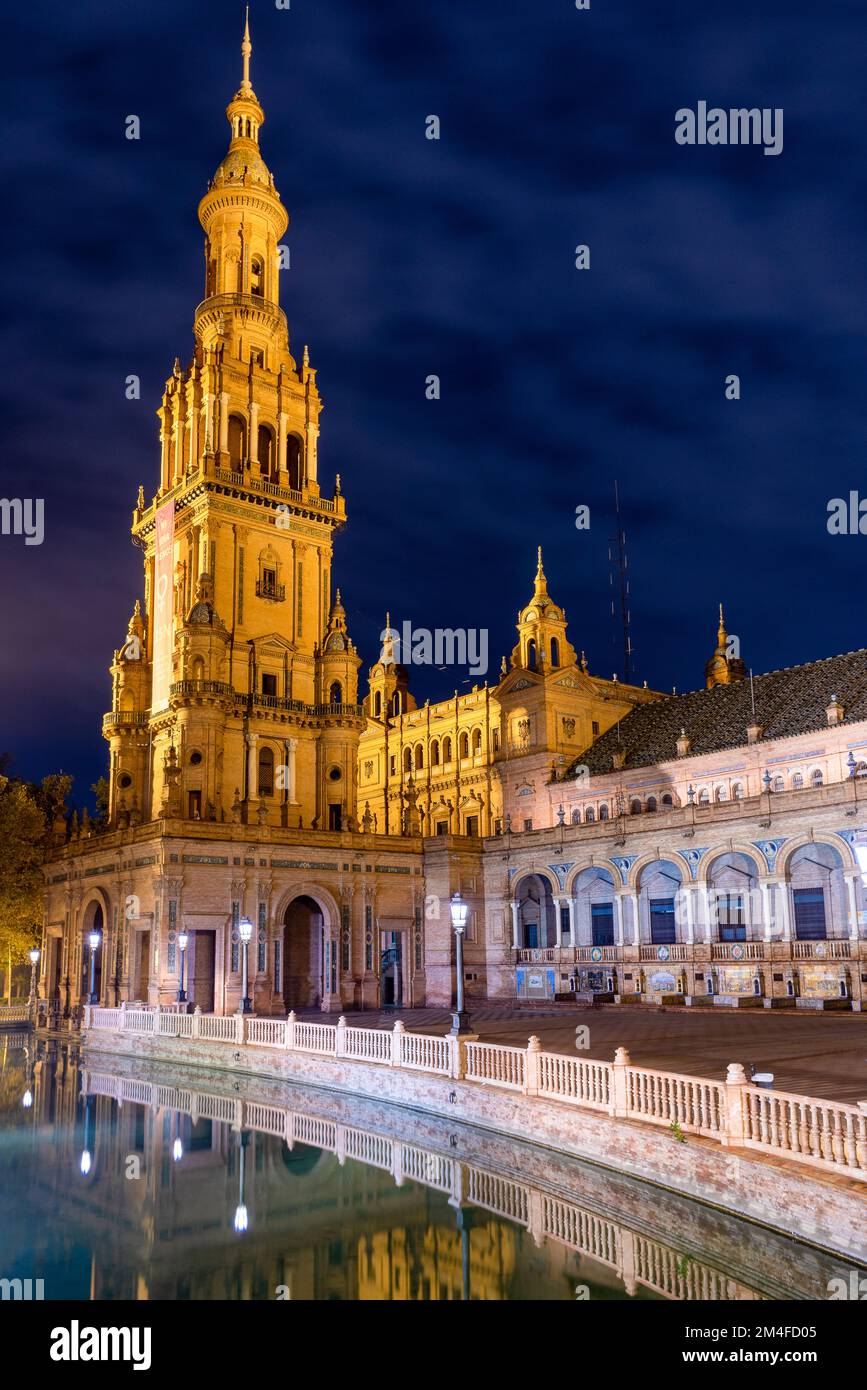 Night view of the Plaza de Espana Spanish Square in Sevilla Spain on 7 ...