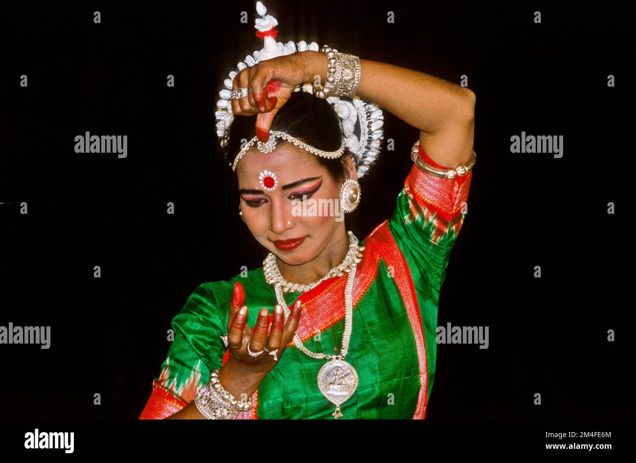 Khajuraho festival of dance hi-res stock photography and images - Alamy