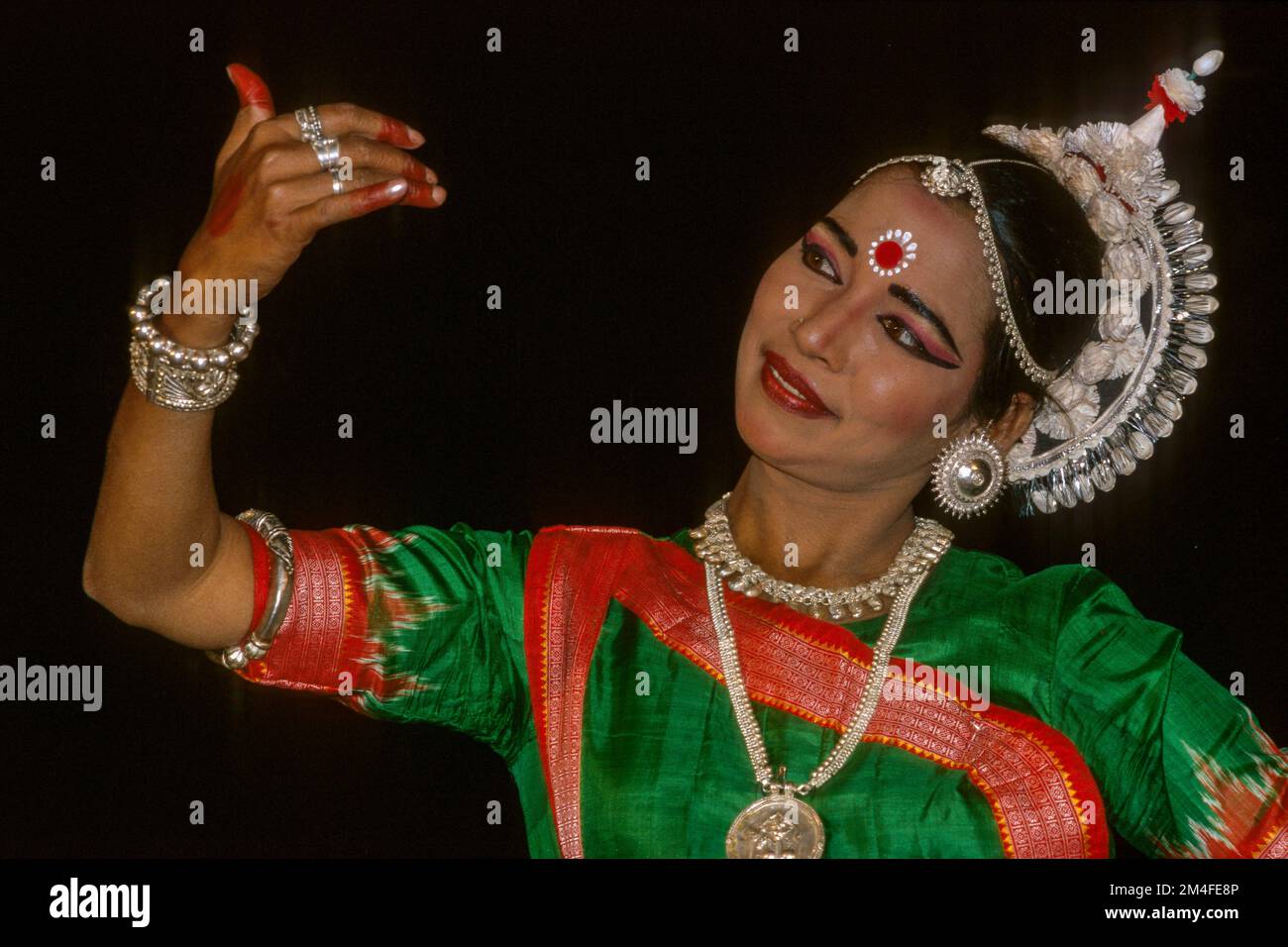 Khajuraho festival of dance hi-res stock photography and images - Alamy