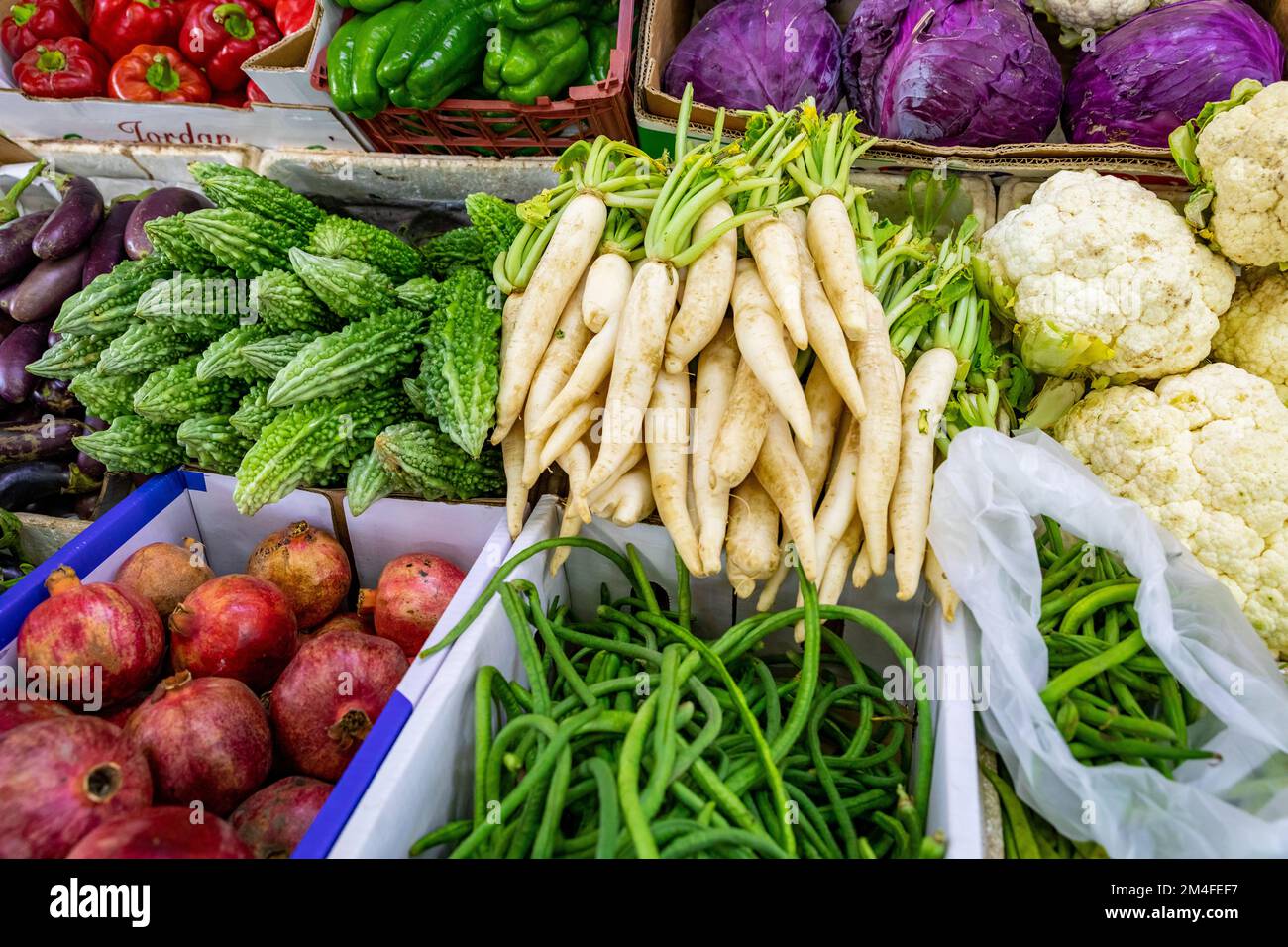 The omani market hi-res stock photography and images - Alamy