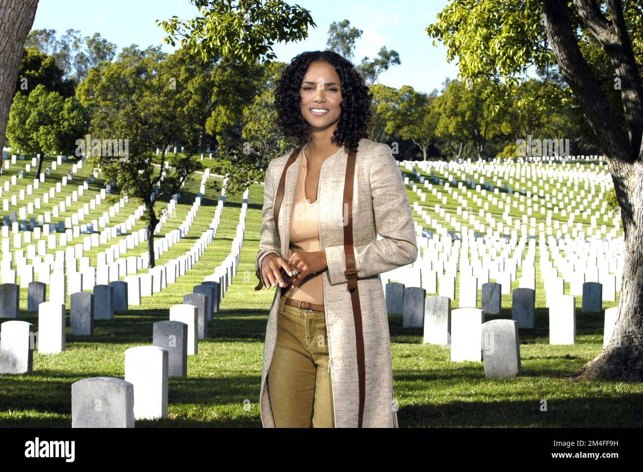 Halle Berry hosting a "Showtime" documentary at the Los Angeles Veteran ...