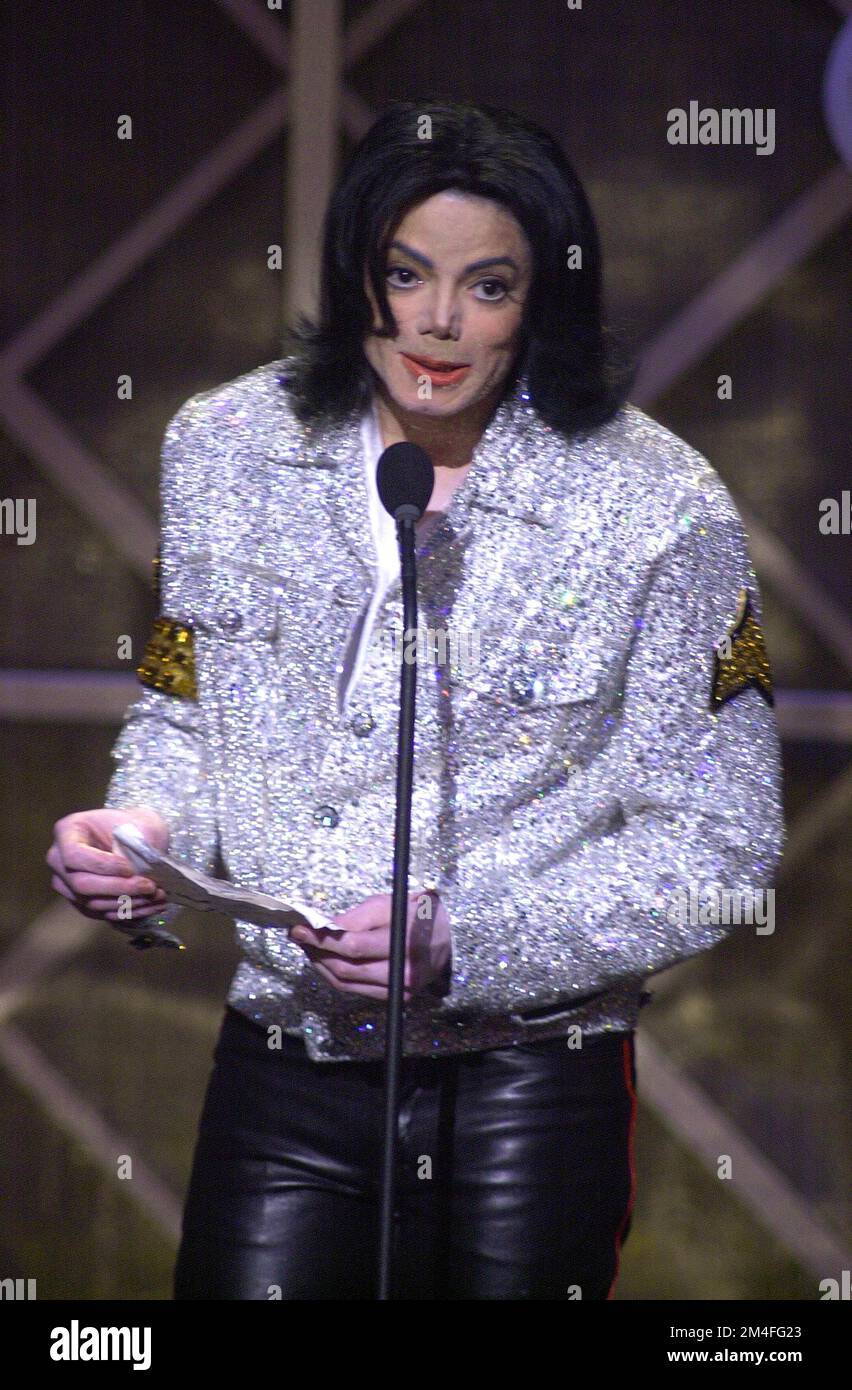 Michael Jackson accepting the Awards of Merit award at the 2002 ...