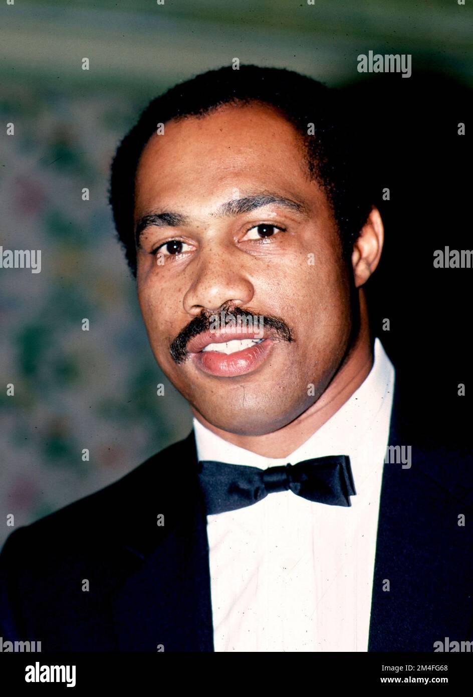 Ken Norton attending 25th Anniversary of Sports Illustrated 1989 Credit ...