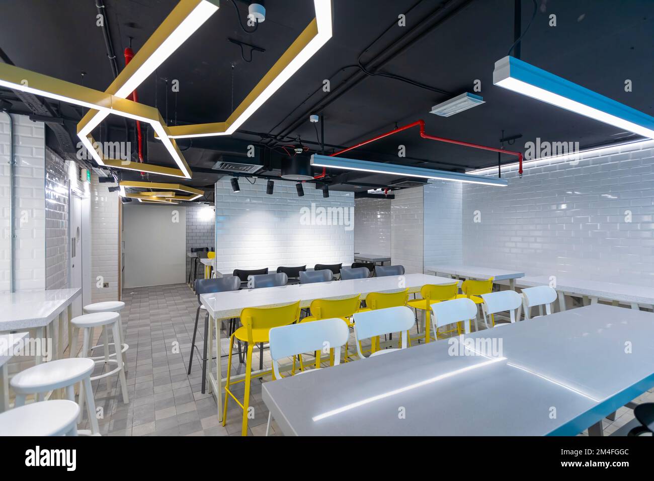 Modern Recreation facilities and Cafe with TV and Tea Coffee Station ...