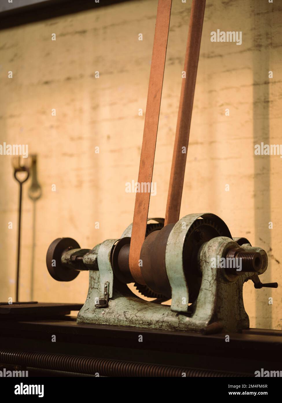 Belt driven workshop hi-res stock photography and images - Alamy