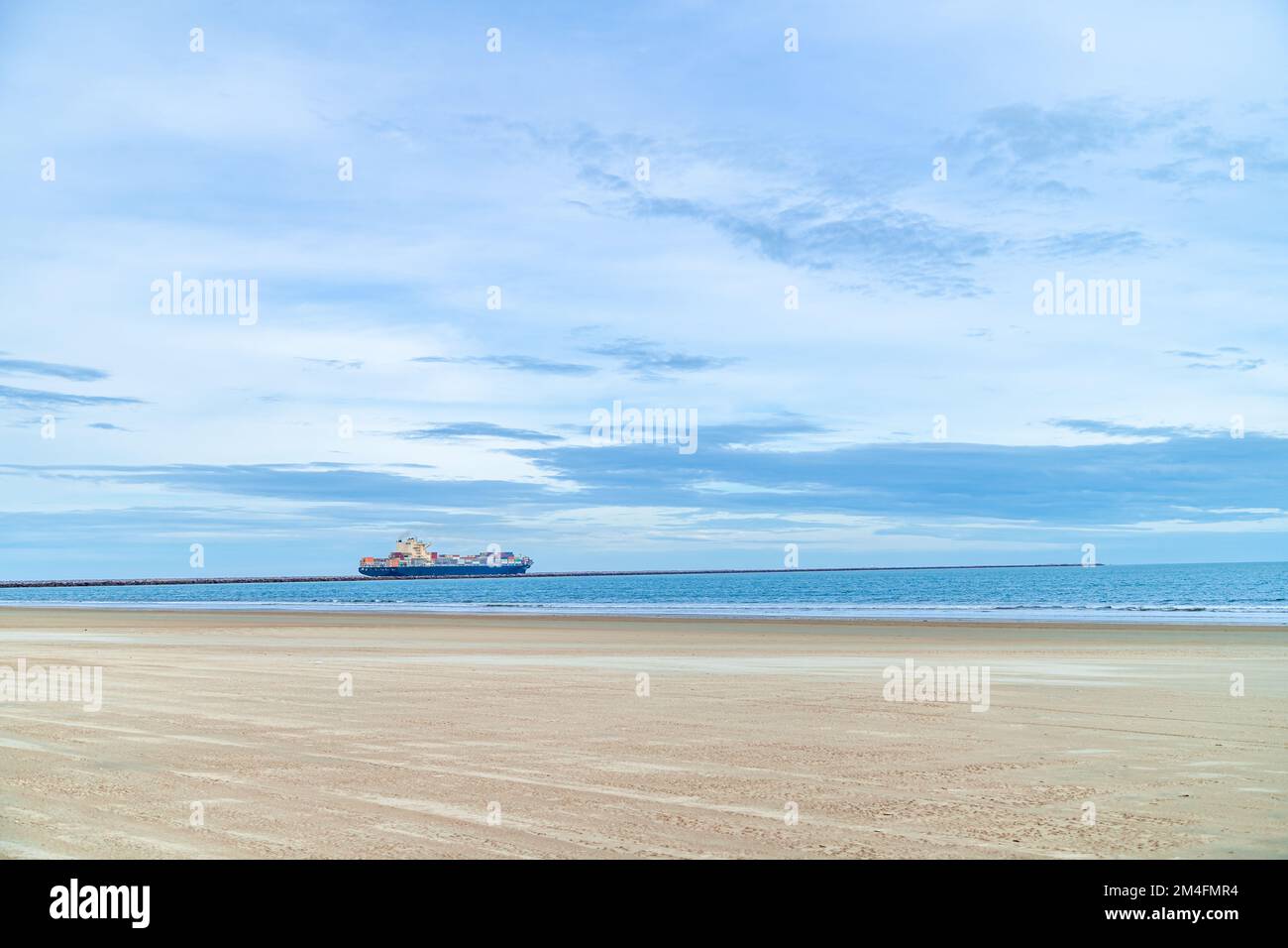 cargo ship at the sandy beach Stock Photo - Alamy