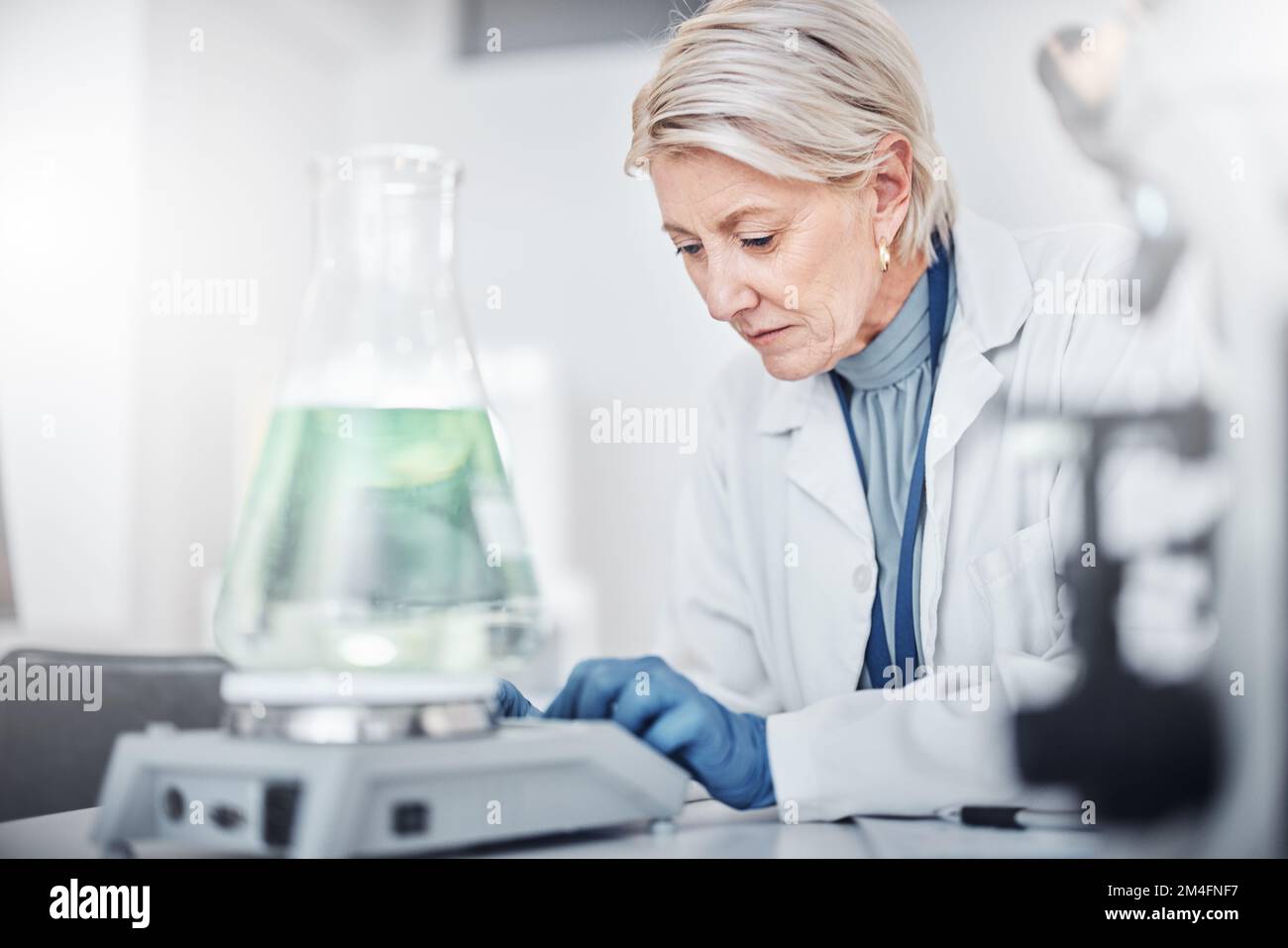 Woman leader pharma hi-res stock photography and images - Alamy
