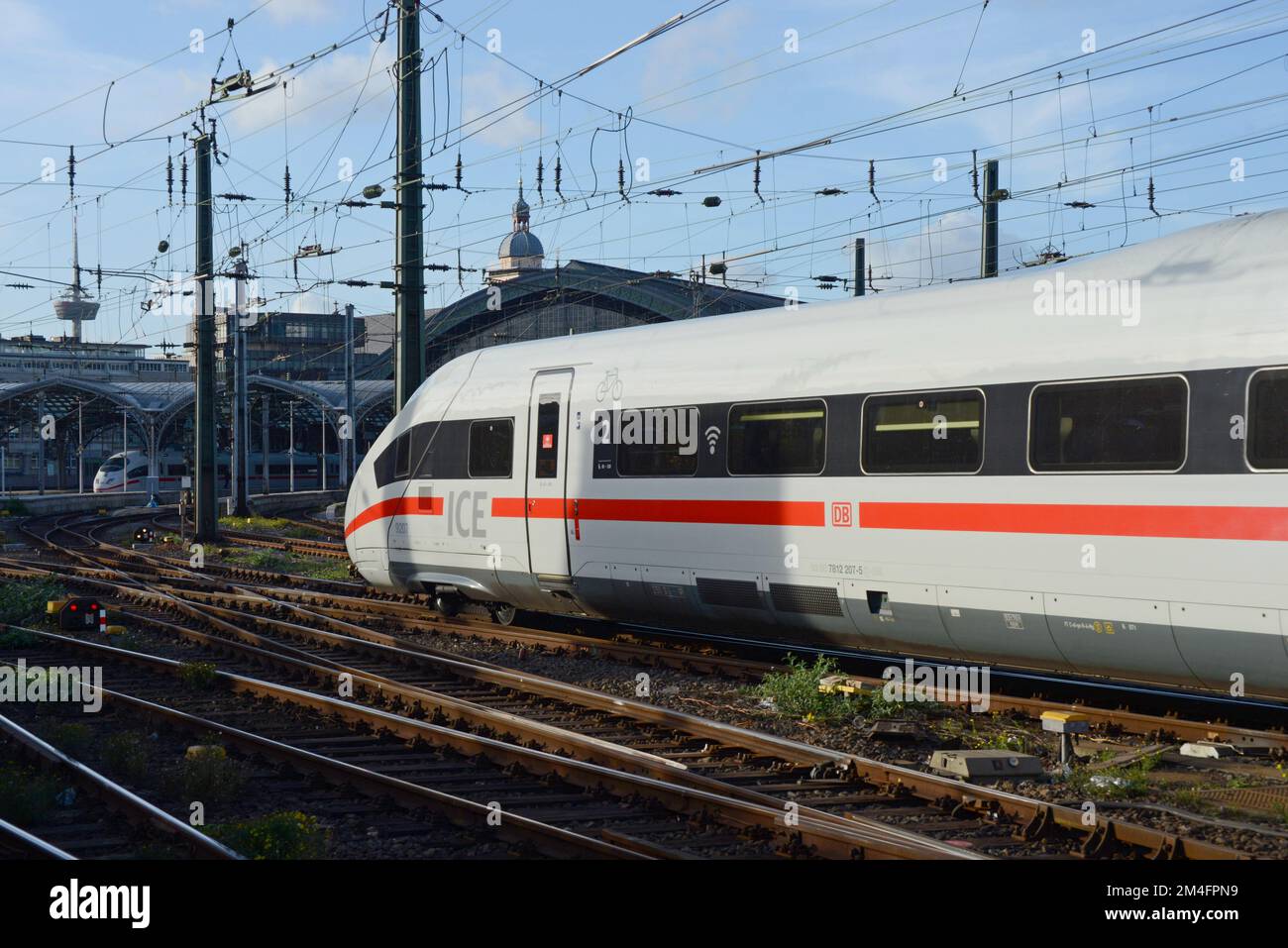 German Deutsche Bahn Inter City ICE train entering Cologne HBF Central ...