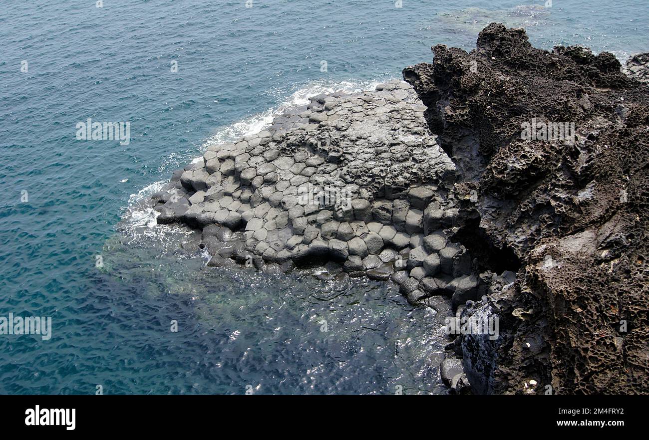 Columnar joint hi-res stock photography and images - Alamy