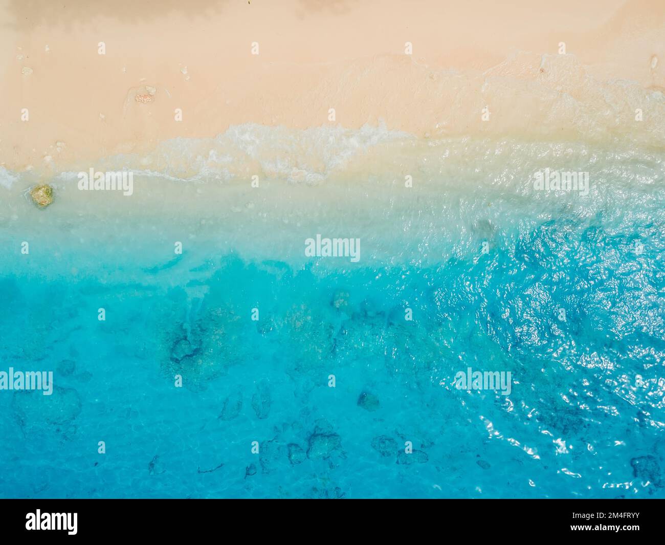 Tropical beach with blue ocean. Aerial view of holidays beach on Hawaii ...