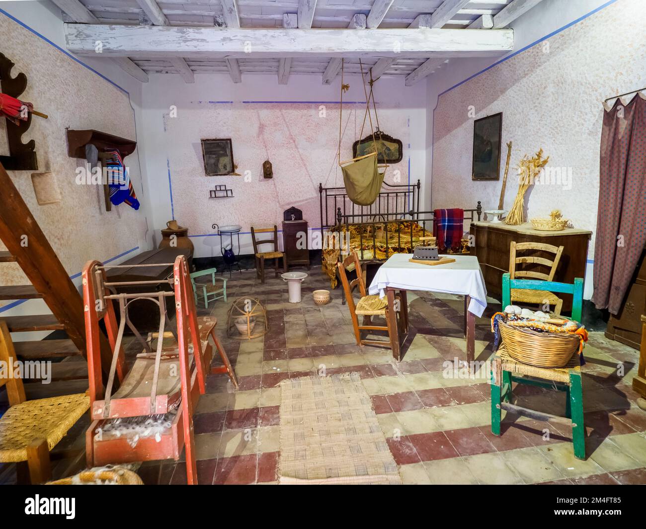 Bedroom - Open-air museum at the Scurati Caves or “Grotta Mangiapane ...