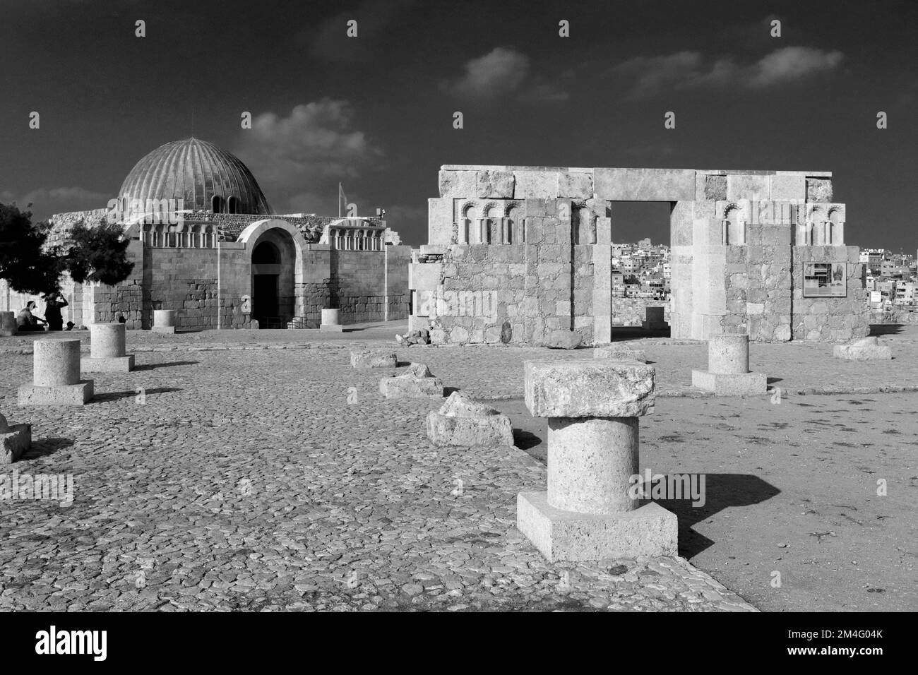 View over the Umayyad Mosque in the Citadel, Amman city, Jordan, Middle ...
