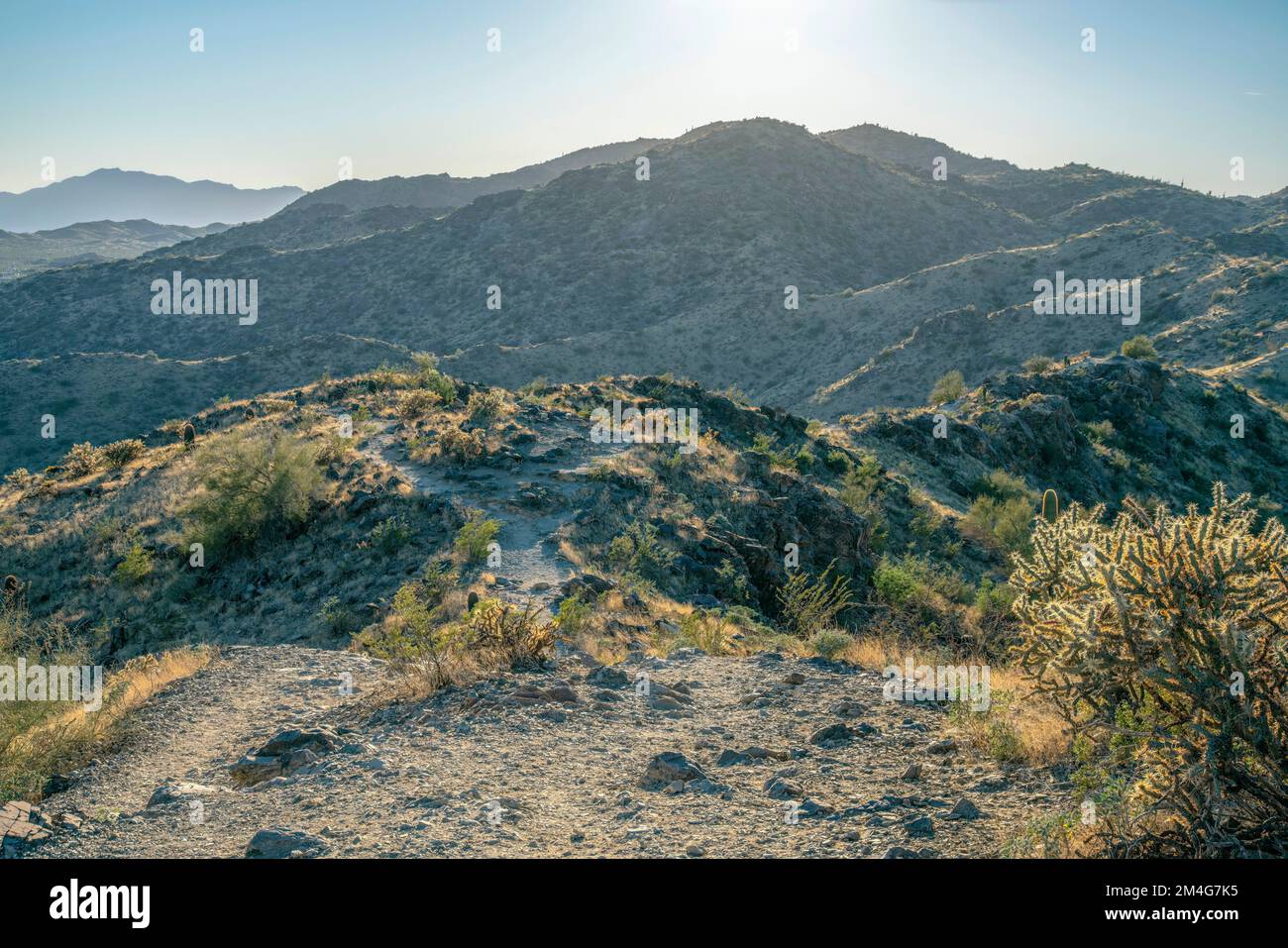 Overlooking phoenix arizona skyline hi-res stock photography and images ...