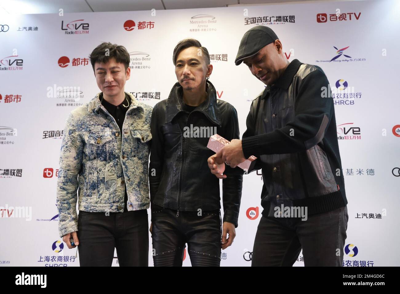 Taiwanese Mandopop rock band Shin attended the 6th Love Radio Music ...