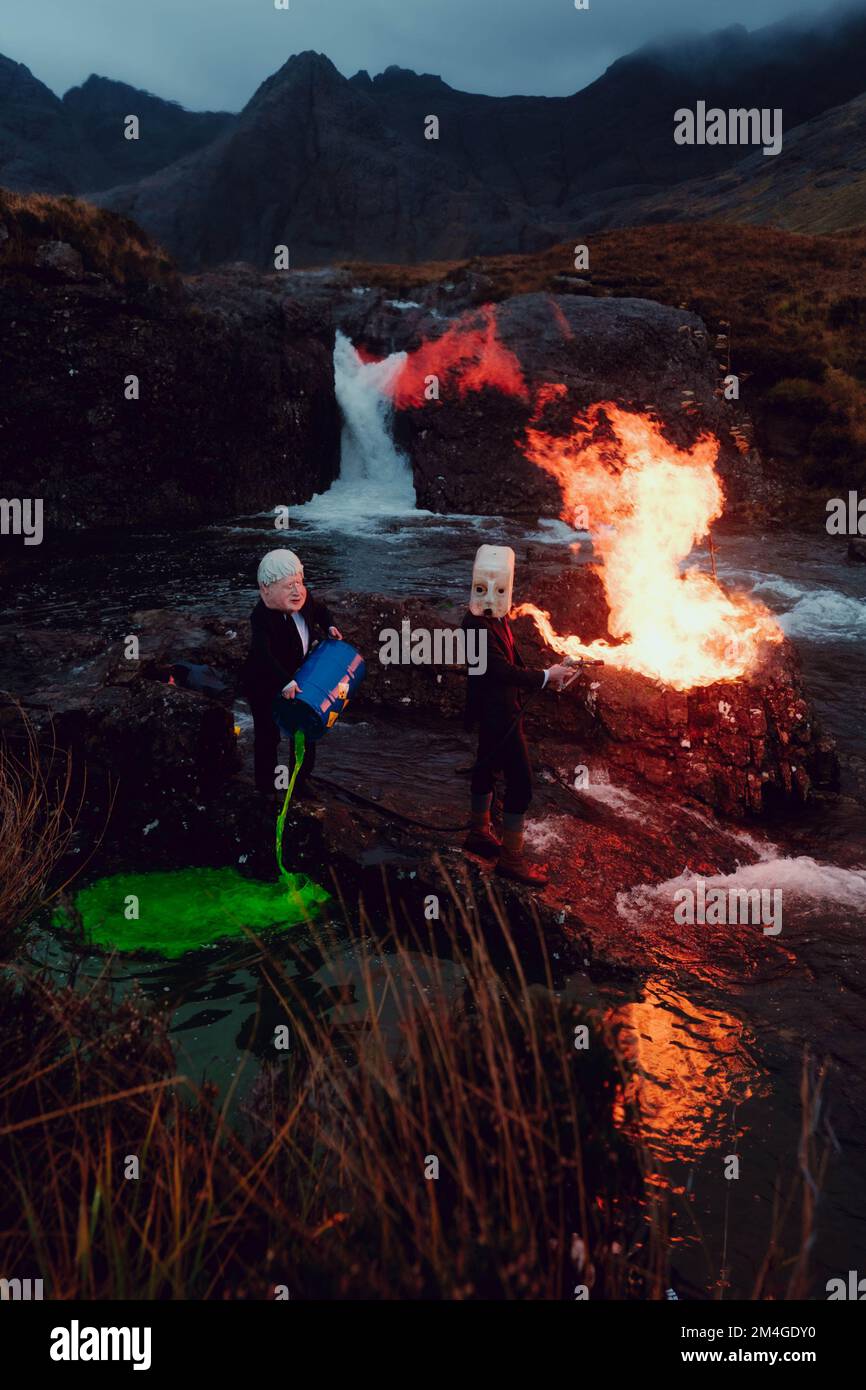 Scotland, UK. 25th October 2021. A person posing as Boris Johnson and ...