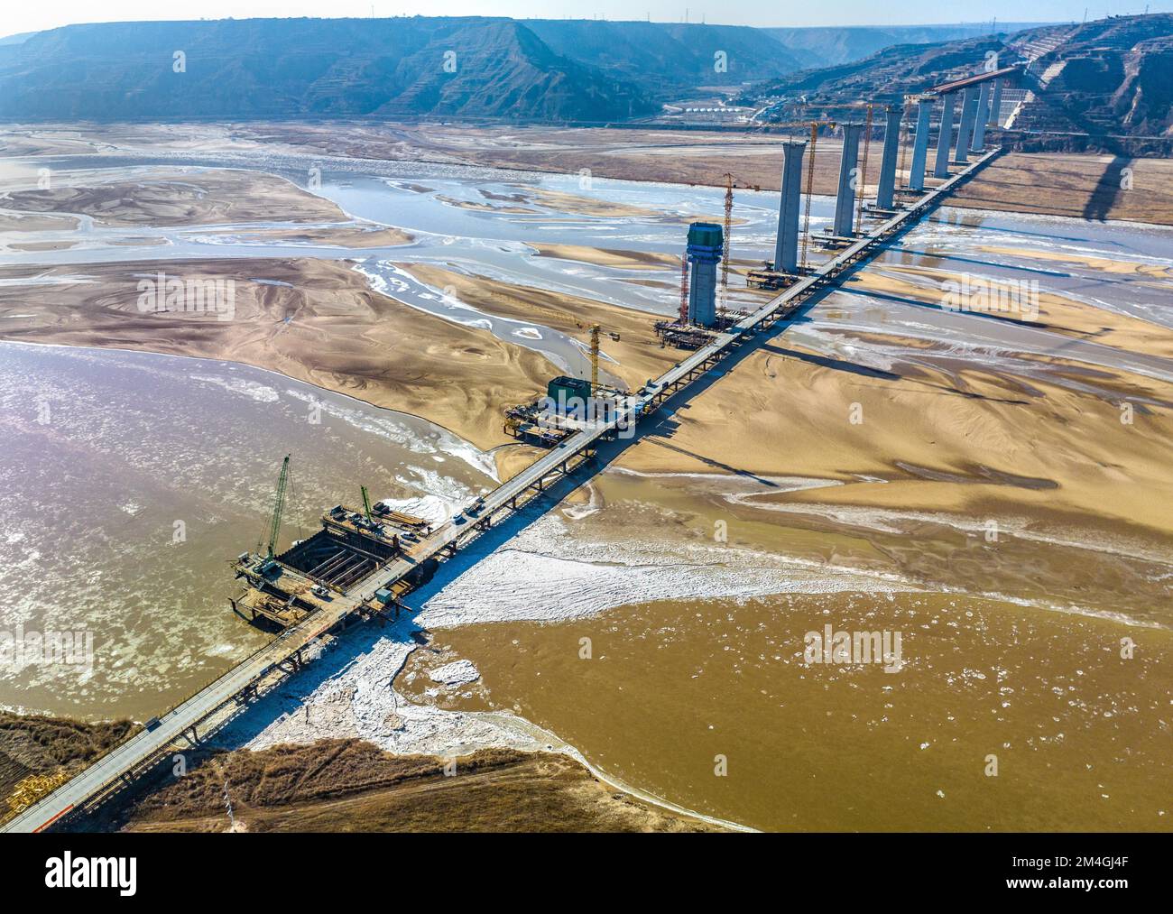 Aerial photo shows the construction site of the Yellow River Bridge in ...