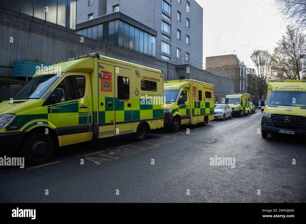 London, UK. 21th Dec, 2022. Members of staff outside Waterloo ambulance ...