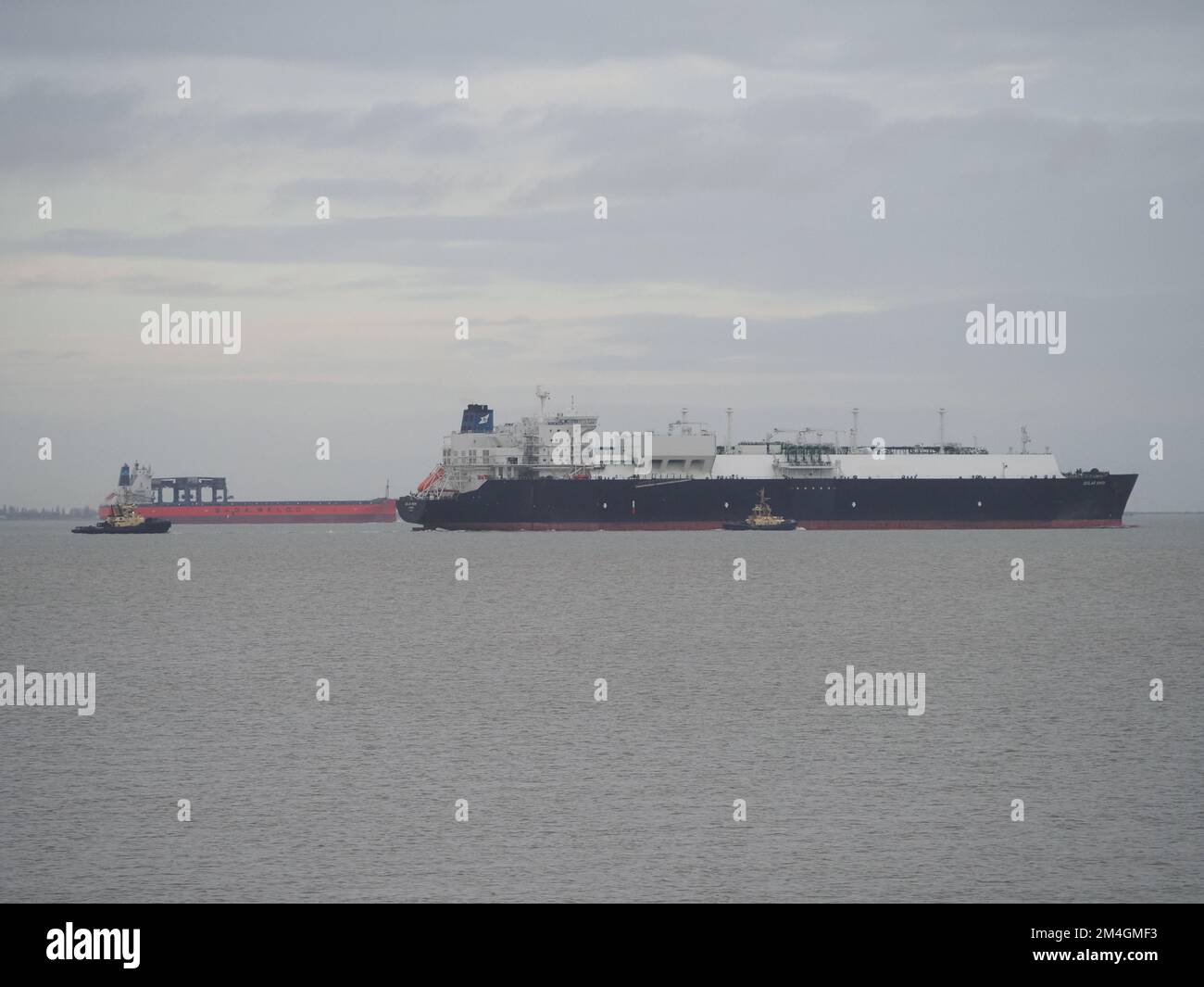 Sheerness, Kent, UK. 21st Dec, 2022. Gas ship Golar Snow seen departing ...