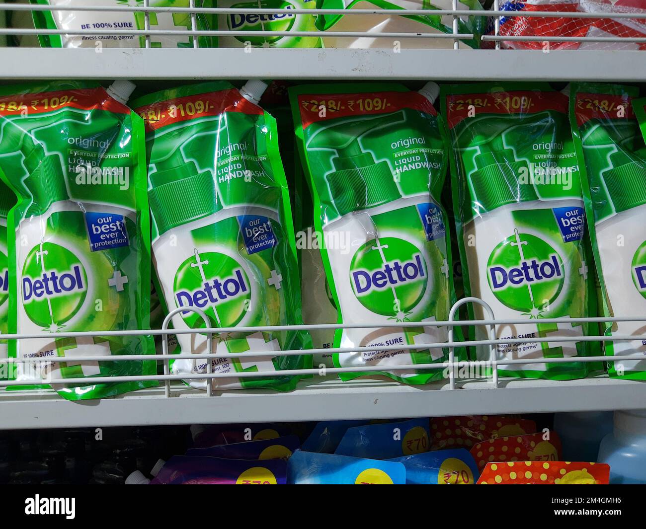 Delhi, India - Dettol Original Liquid Hand Wash Refill Hand Wash Pouch ...