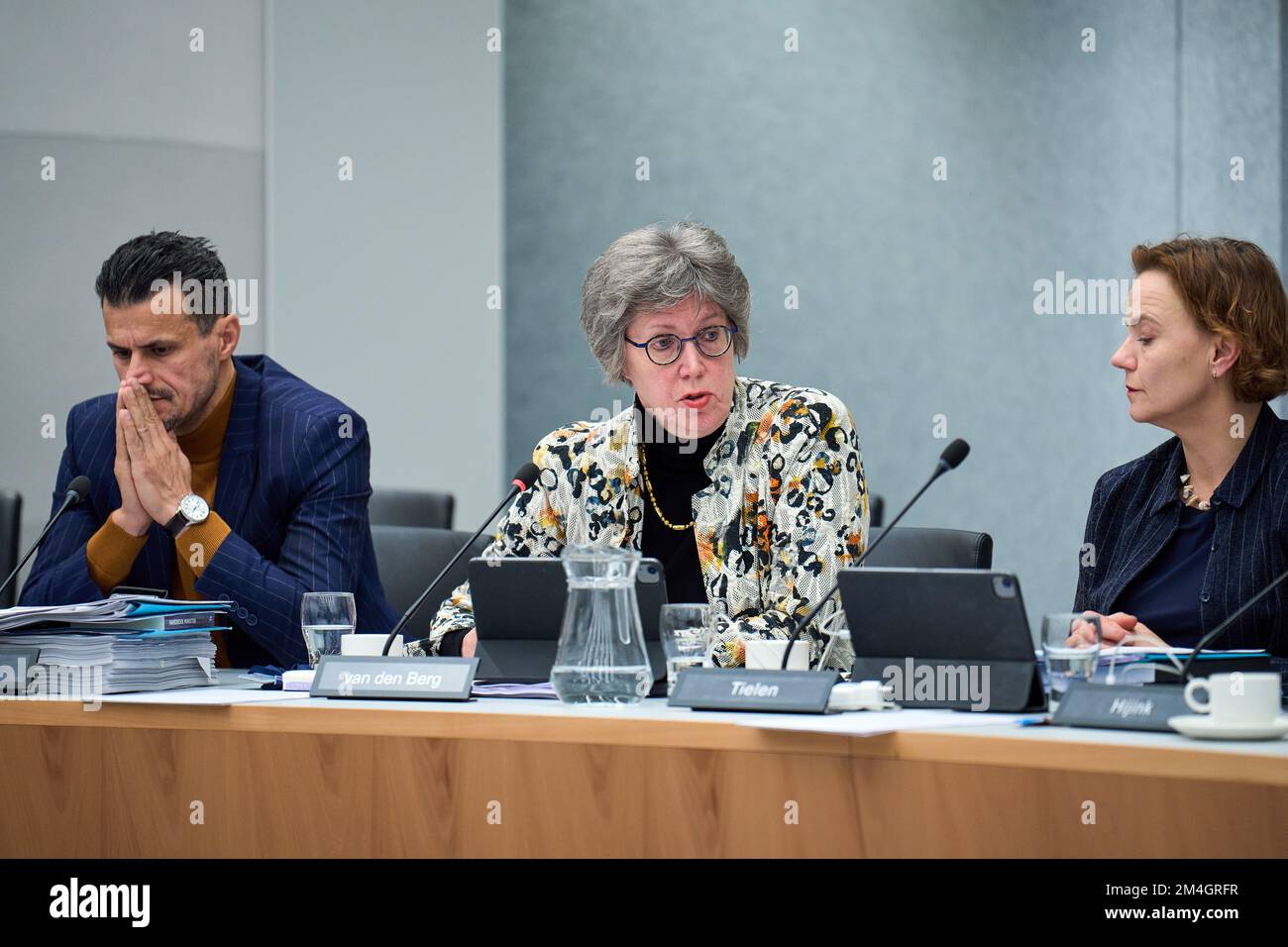THE HAGUE - MPs Farid Azarkan (Denk) and Joba van den Berg (CDA) during ...