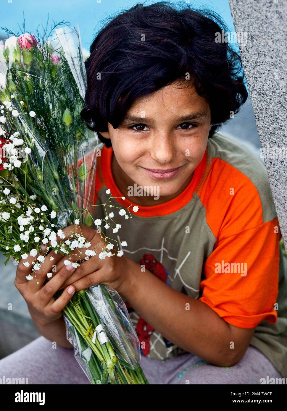Turkish Boy selling flowers in the city of Alanya. Turkey. vvbvanbree ...
