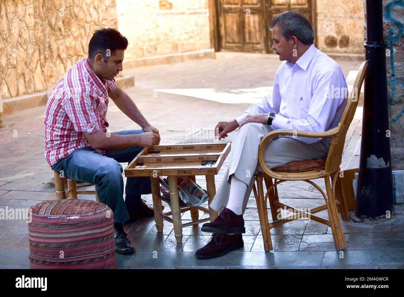 Backgammon turkey hi-res stock photography and images - Alamy