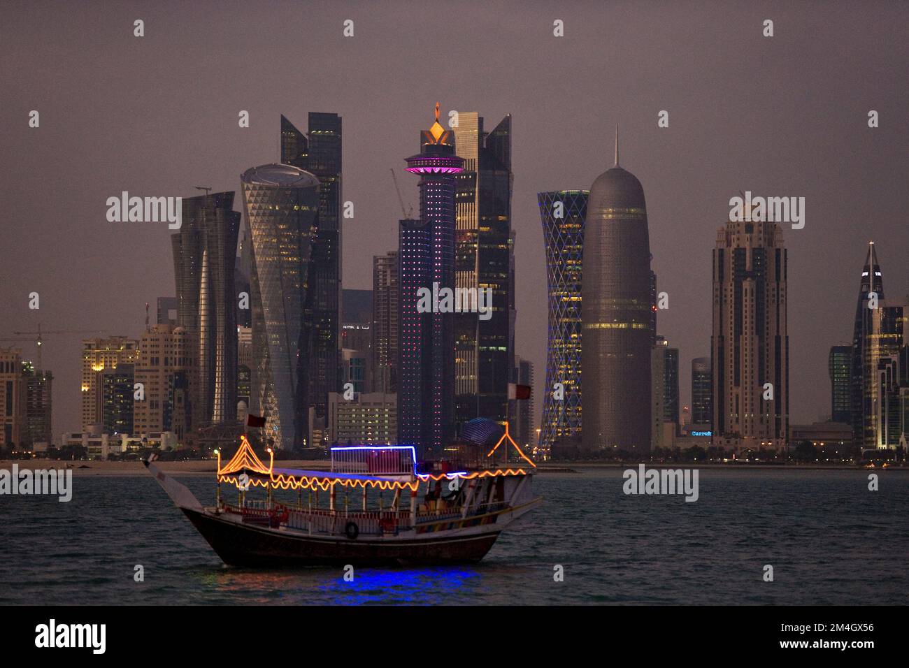 Qatar, Doha, skyline Stock Photo - Alamy