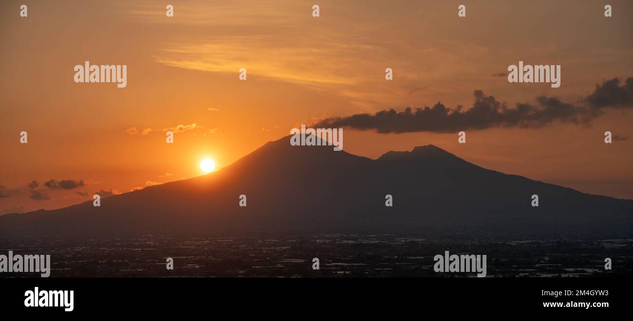 Sunset view over italian hi-res stock photography and images - Alamy